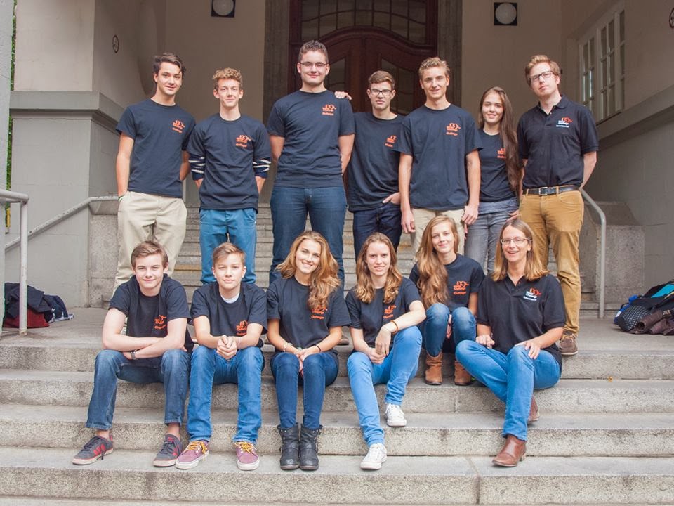 17 german students in UGANDA: Das ist unser Team bei World Challenge ...
