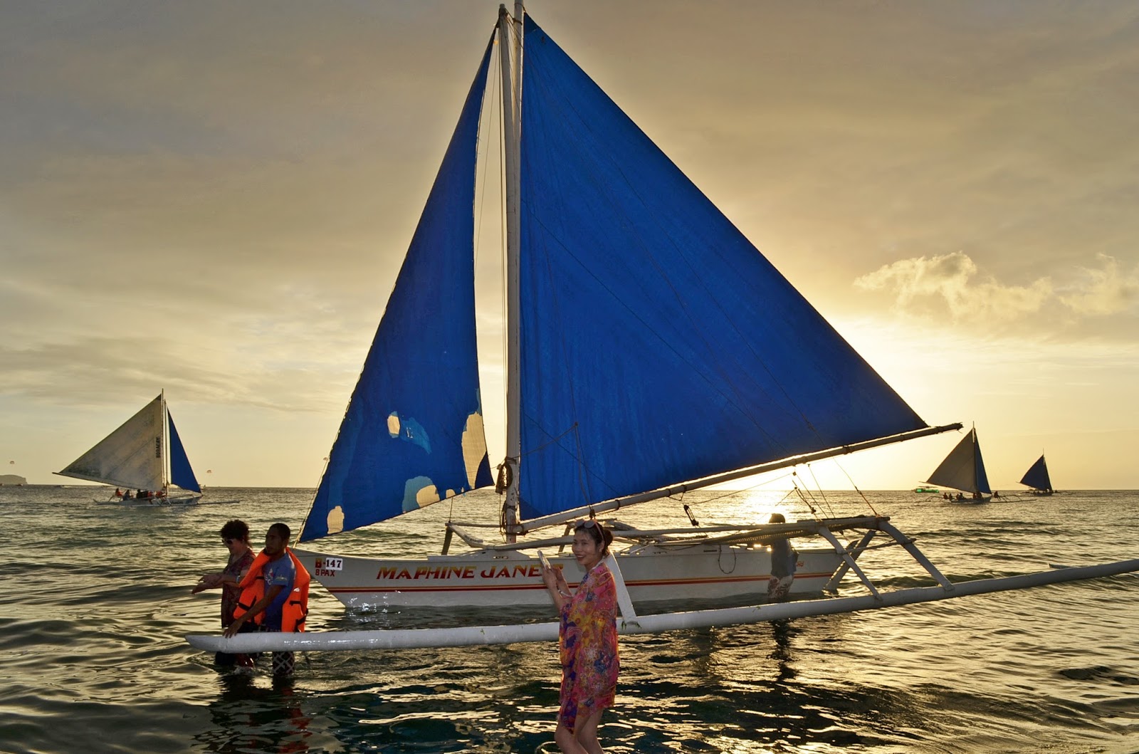 Trip To Boracay, Philippines: Paraw Sailing / Sunset Sailing | Just An ...