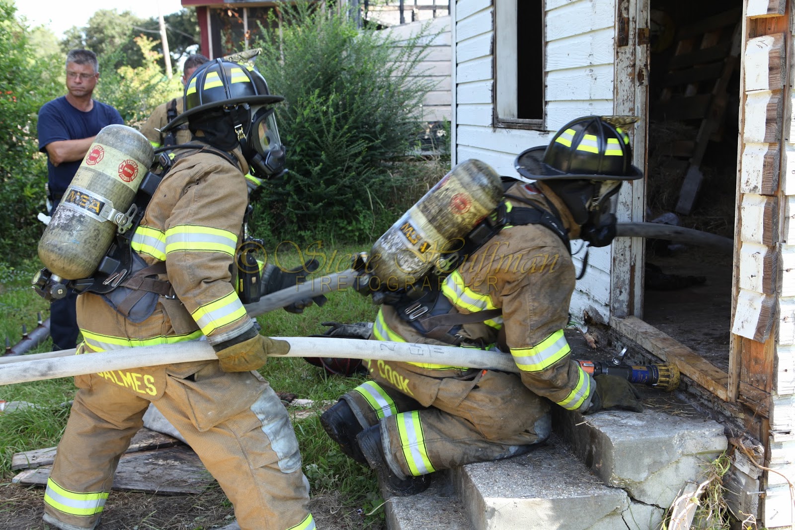 Steve Huffman-Firetographer: Firefighter Recruit Training