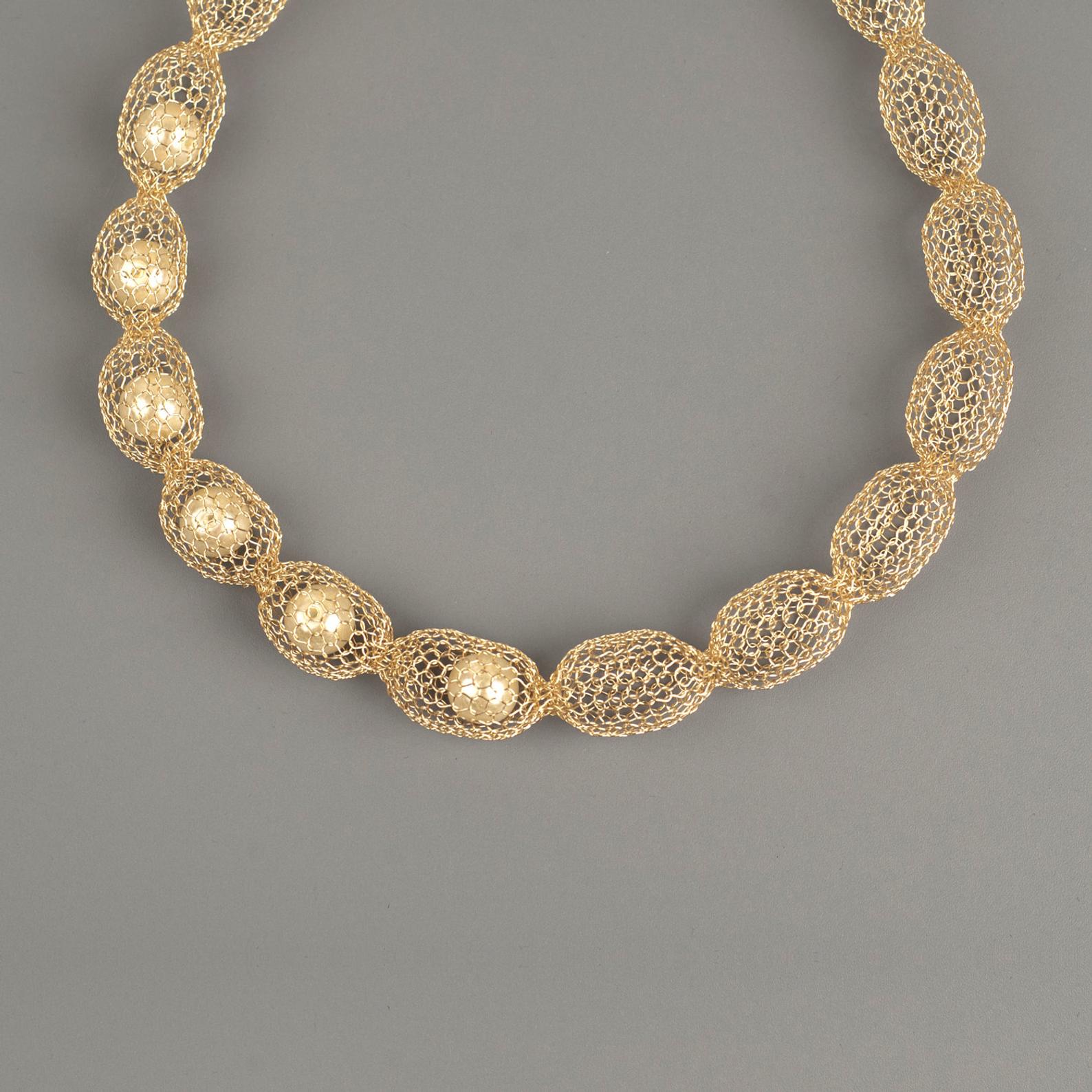 YoolaKnitter Wire Crochet Tool Review and Giveaway / The Beading Gem