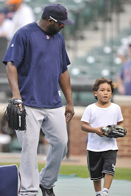 David Ortiz | With His Wife & Childrens 2013 | Sports Stars