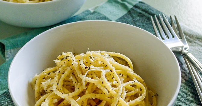 Cooking Weekends: Spaghetti with Pecorino Romano and Black Pepper ...