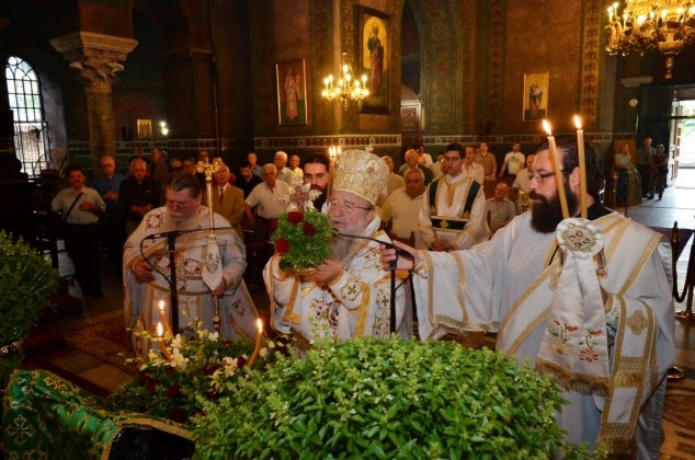 ΜΗΤΡΟΠΟΛΙΤΗΣ ΑΝΘΙΜΟΣ: «ΟΙ ΞΕΝΟΙ ΕΔΙΩΞΑΝ ΤΟΝ ΧΡΙΣΤΟ ΑΠΟ ΤΗΝ ΖΩΗ ΤΟΥΣ ΚΑΙ ...