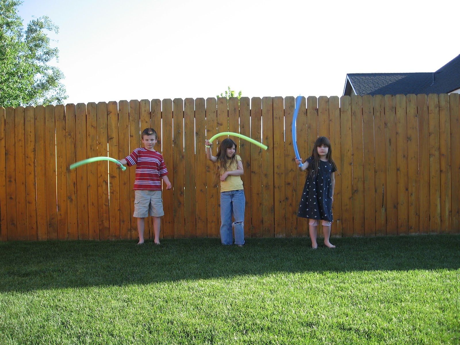 Almost Unschoolers: Singing Tube Science
