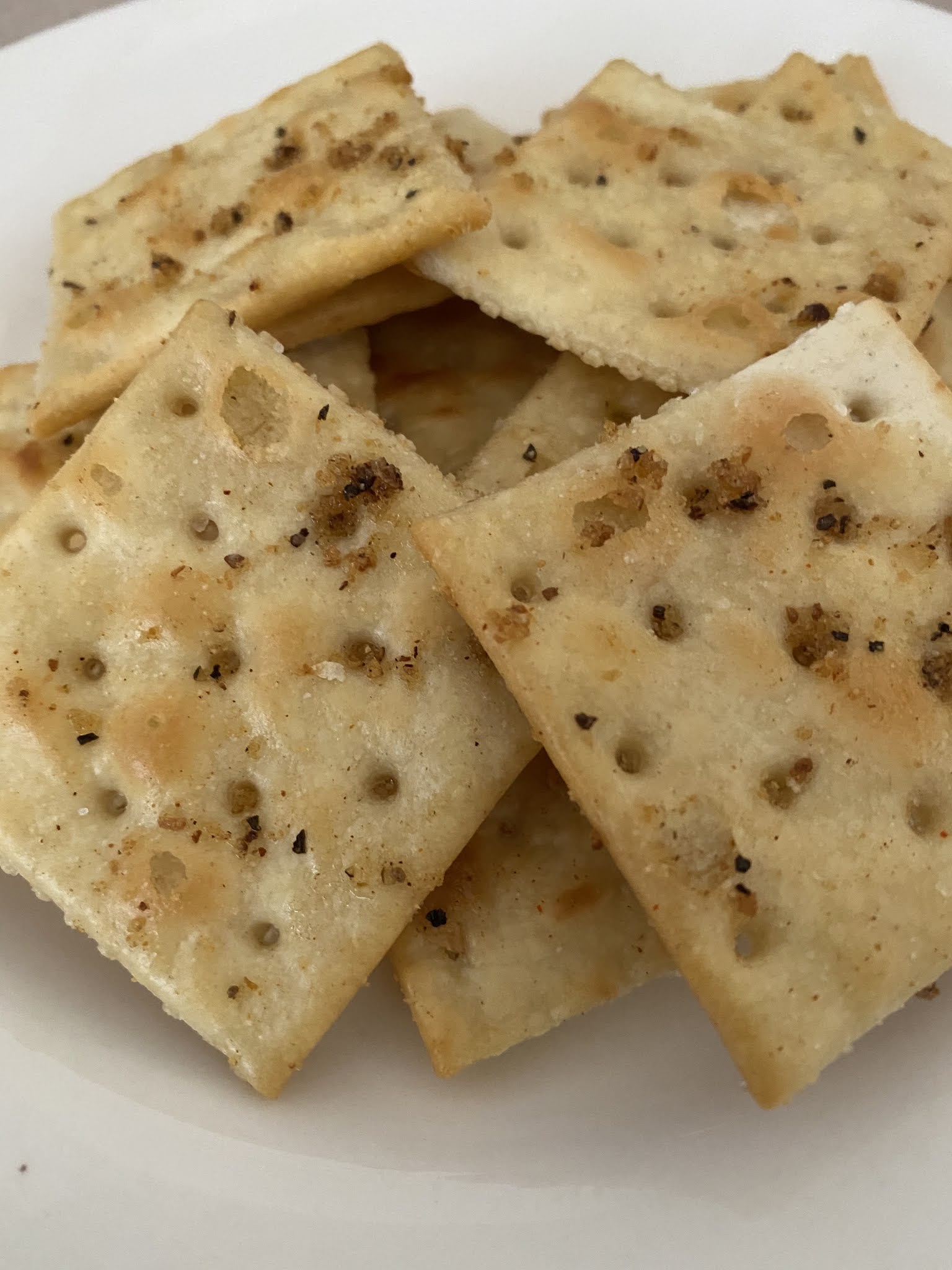 Hawaii Mom Blog: Seasoned Saltines