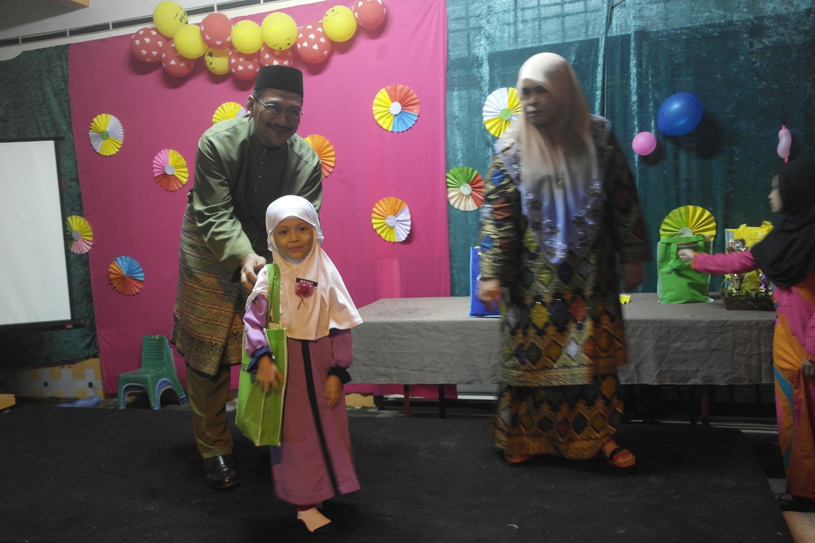 TADIKA TAHFIZ AS SAKINAH : 4 Tanda-tanda perangai buruk anak-anak