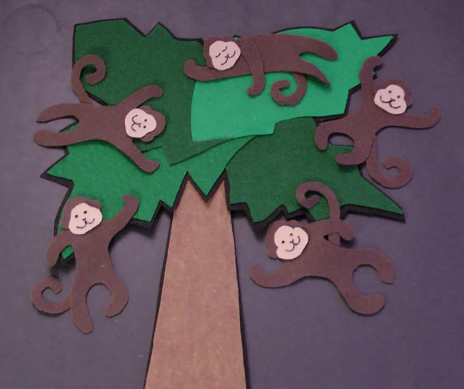Flannel Board Fun: Monkeys!