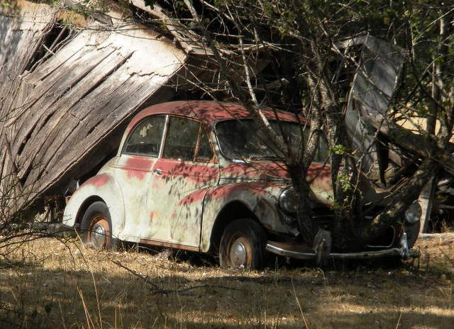 Barn Find Journal: Is This a Morris Minor Rust Bucket