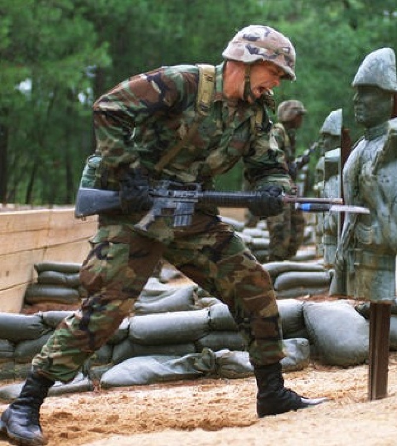 My Daily Kona: The famous bayonet charge during the Korean War.