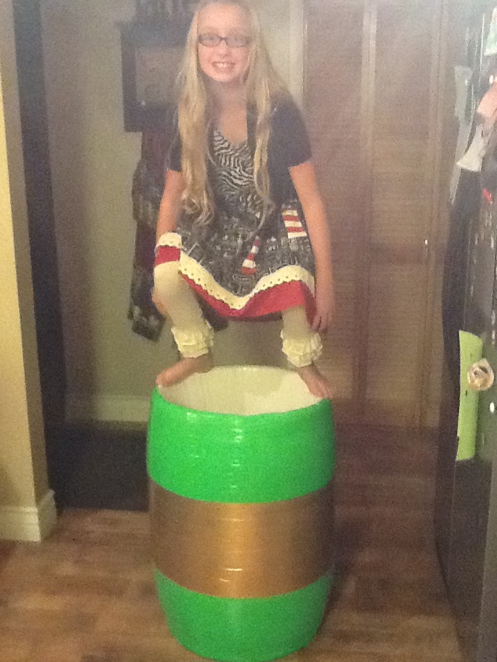 Kids Rodeo Clown Barrels