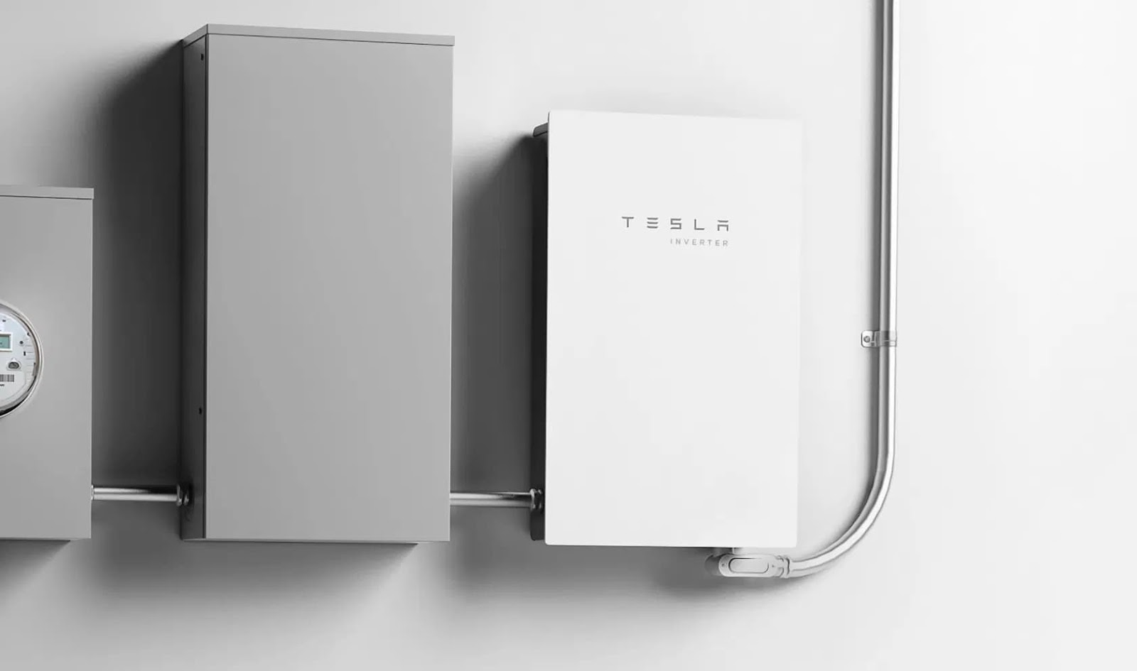 Tesla lança inversor para painéis solares | Aberto até de Madrugada