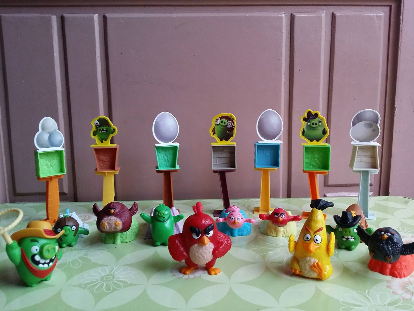 McDonald's Launches the fun with The Angry Birds Happy Meal ~ Jewel Clicks