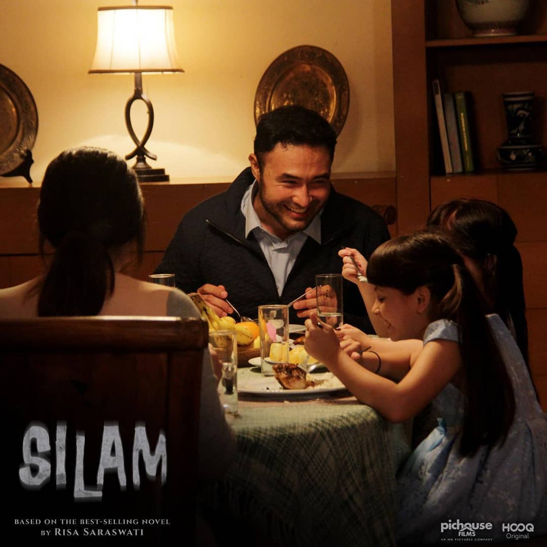 [Review] Silam: Kisah Seorang Anak Yang Merindukan Sang Ayah ~ Movimie ...