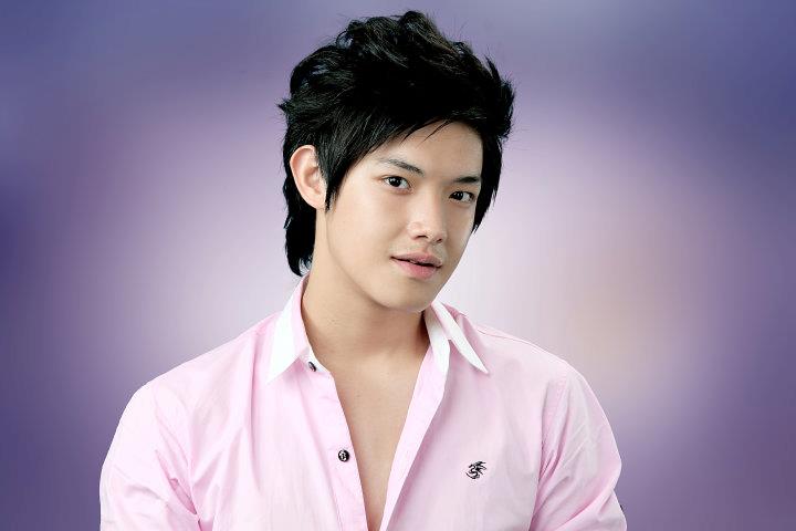 M y a n m a r H u n k s: San Toe Naing