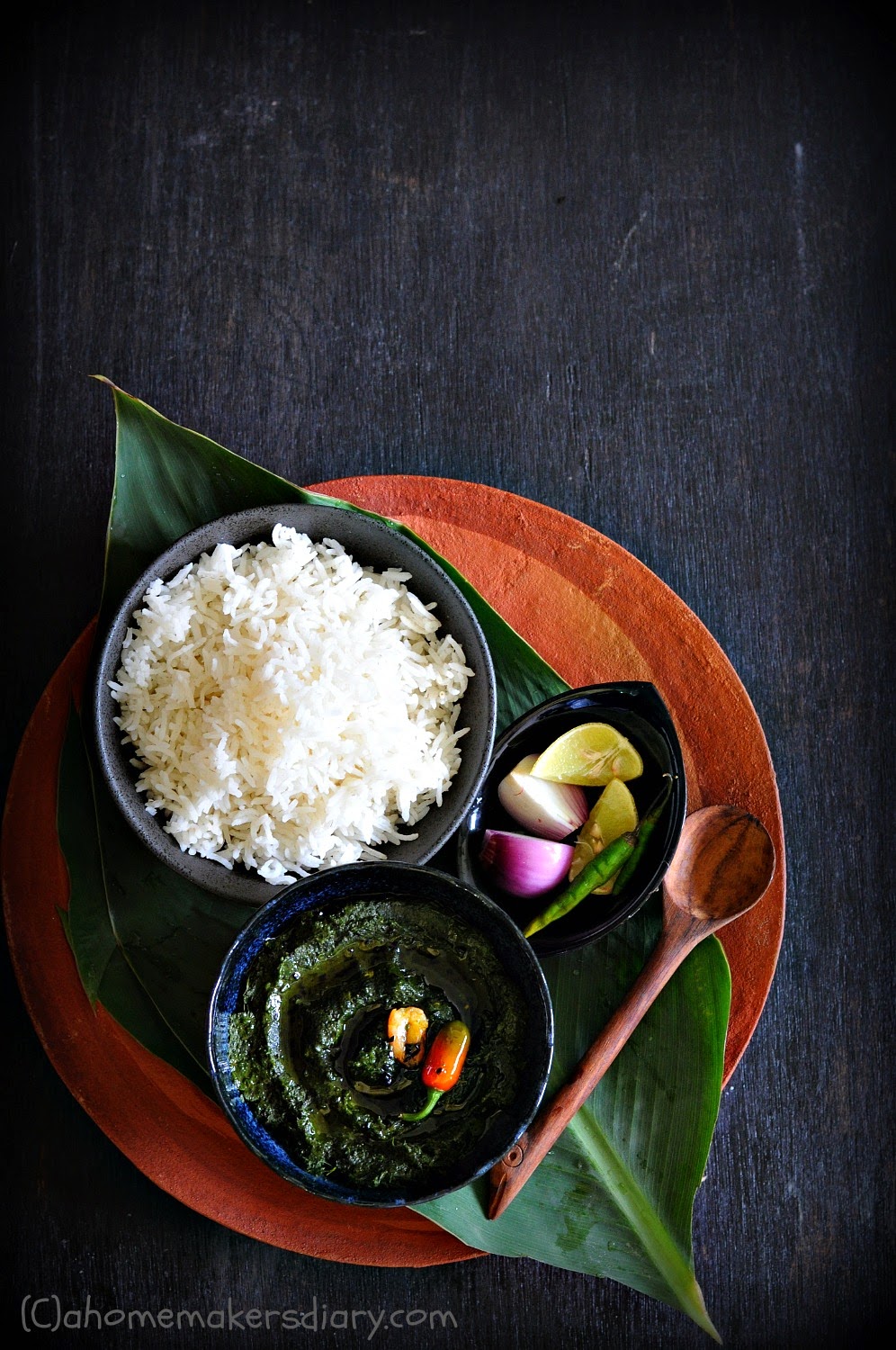 Lau Pata Bata (Spicy Bottle Gourd leaves Paste) and foraging - A ...