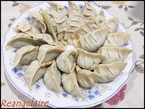 Caring Is Not Only Sharing...: Korean Kimchi With Gaozi Dumplings