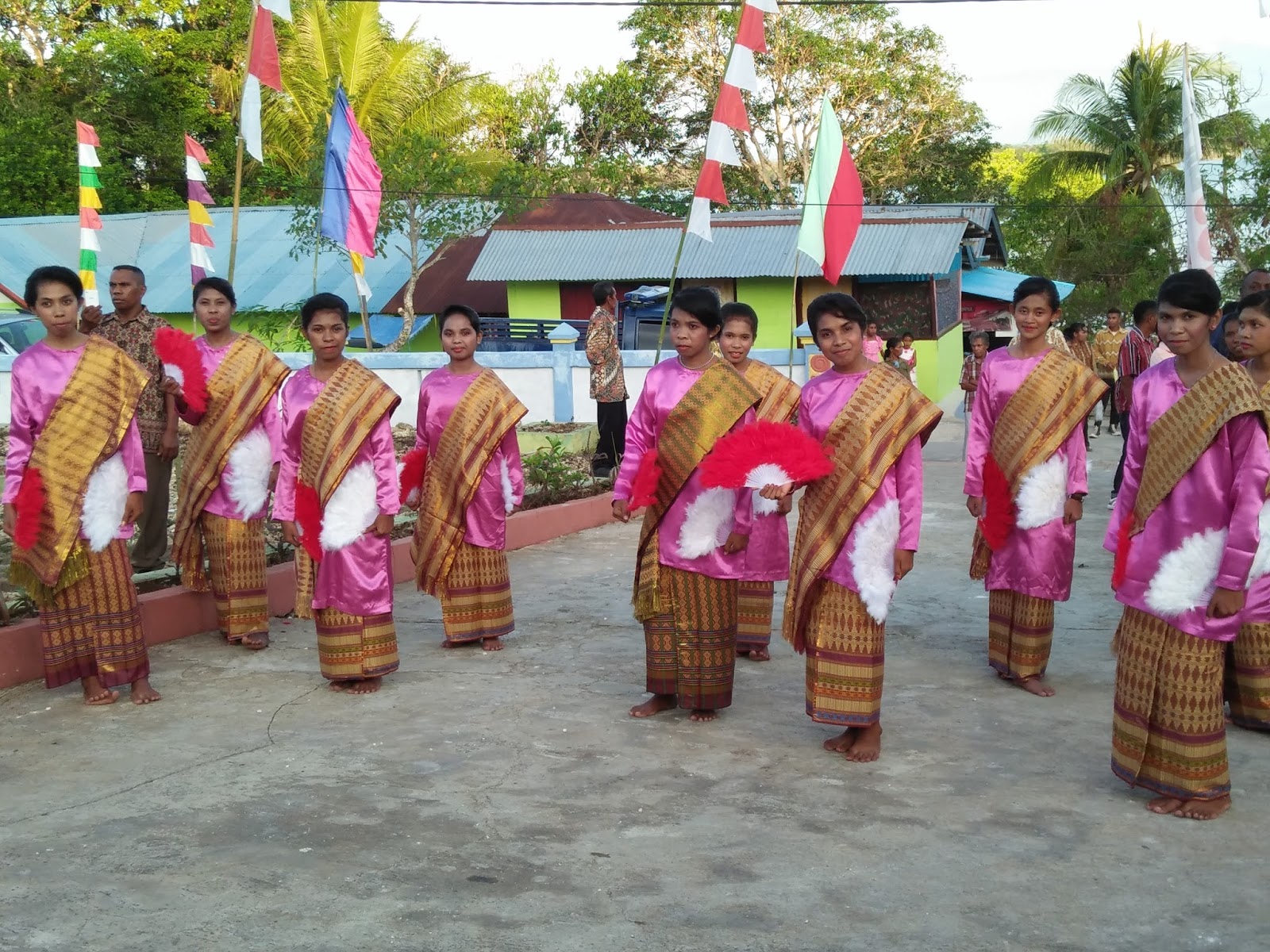SENI DAN BUDAYA KEI MALUKU TENGGARA - K E L A N I T