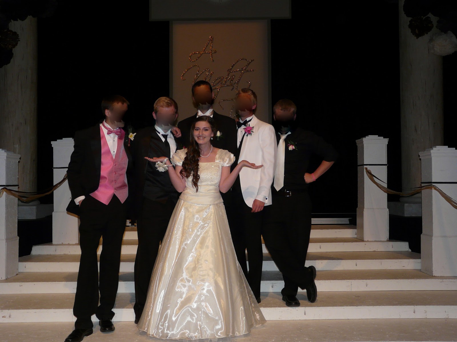 The "Secret" is Gratitude: Prom Night - The Date and Pictures