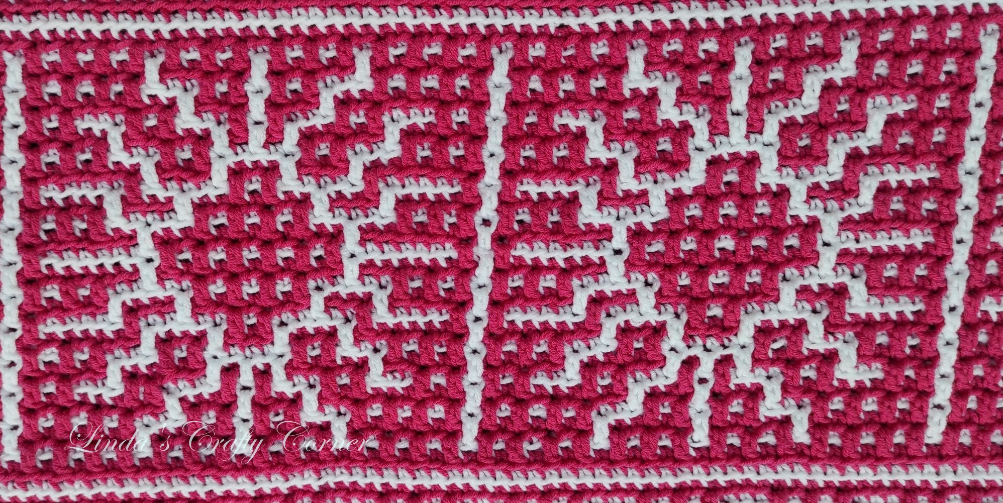 .Linda's Crafty Corner: Mosaic Blanket a CAL and A Snowdrop Adventure