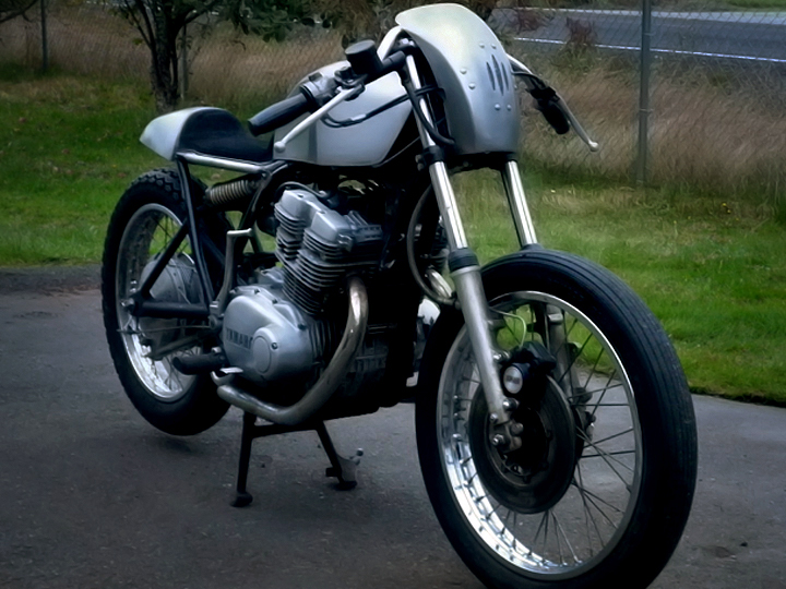 BUBBLE VISOR: cafe racers return