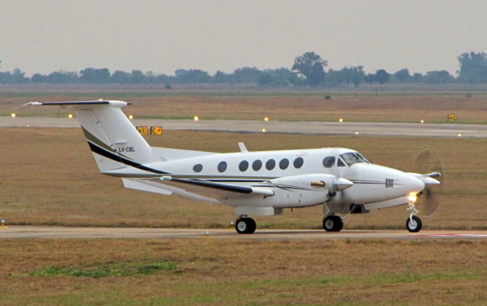 Historias Individuales: LV-CBL Beech 200 Super King Air c/n BB-758