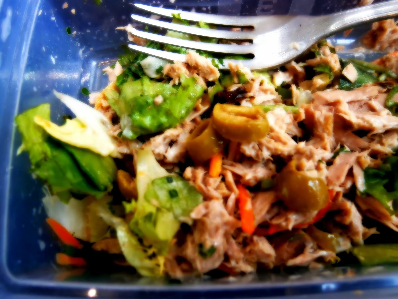 Boszorkánykonyha: Egyszerű tonhal saláta