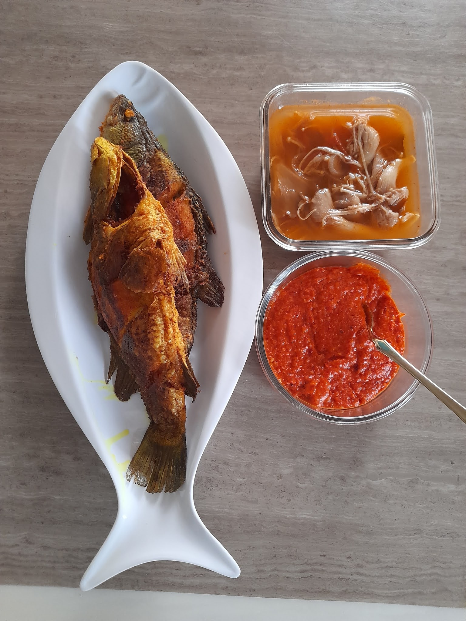 alialisakreatif by kolin zainal: IKAN SIAKAP GORENG