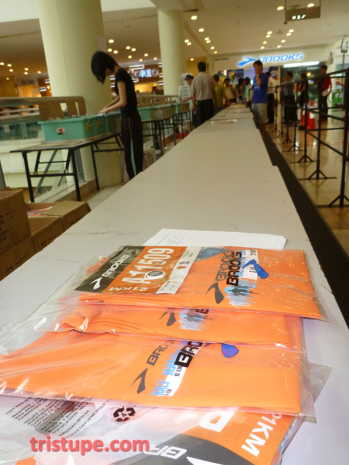 Brooks 21km Race Kit Collection ~ TRISTUPE.COM