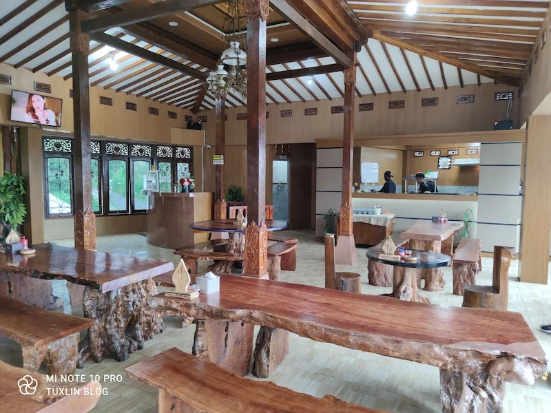 Makan Enak dengan View Gunung Merapi di Merapi Resto Selo Boyolali ...