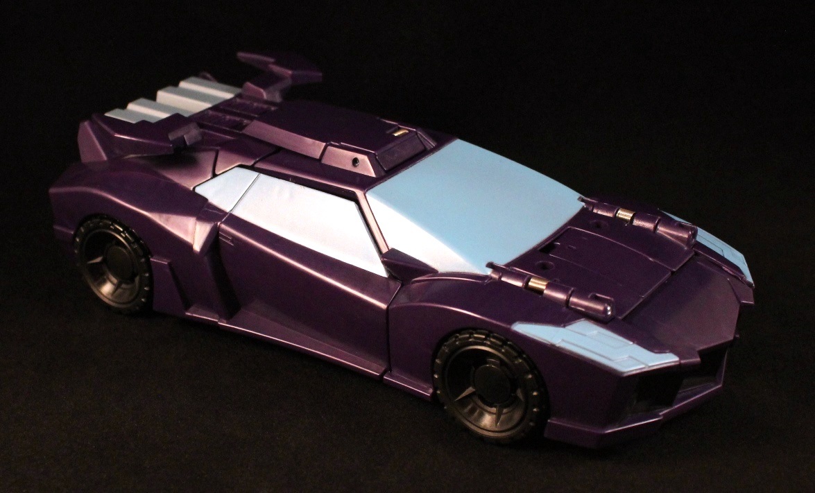She's Fantastic: Transformers - SHADOW STRIKER!
