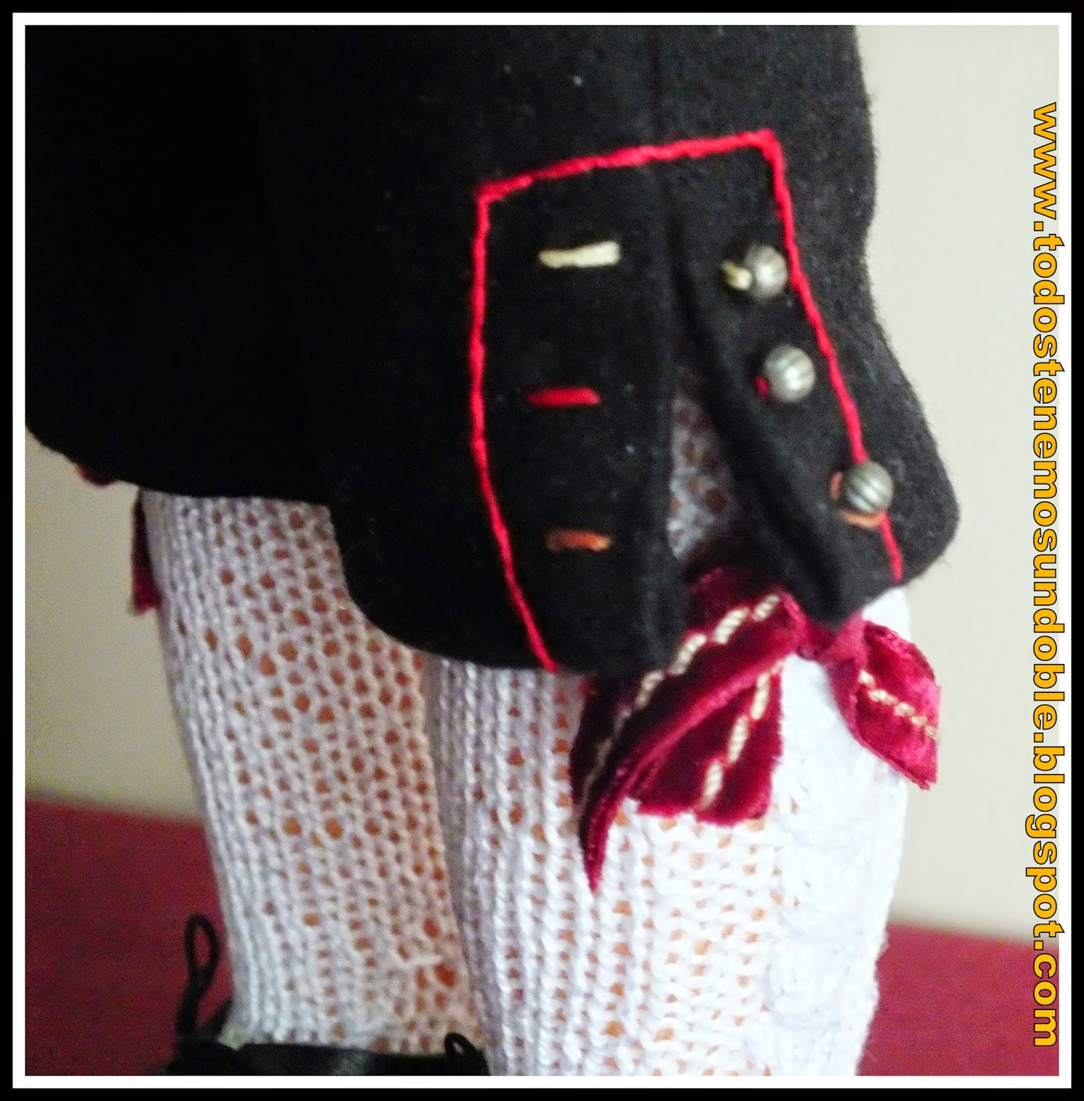 El vestir tradicional burgalés en miniatura: 10.-Indumentaria burgalesa ...