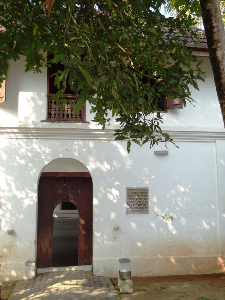 A water tour through Muziris - The ancient port in Kerala