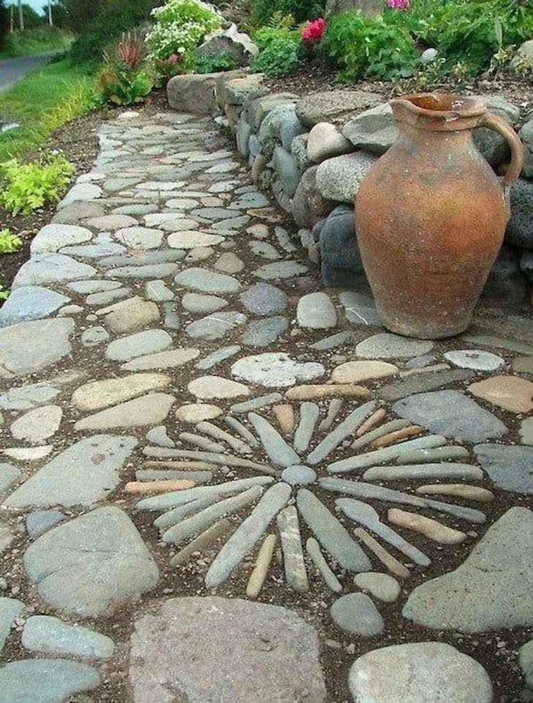 56 Wonderful DIY Mosaic Garden Path Decorations For Your Inspiration ...