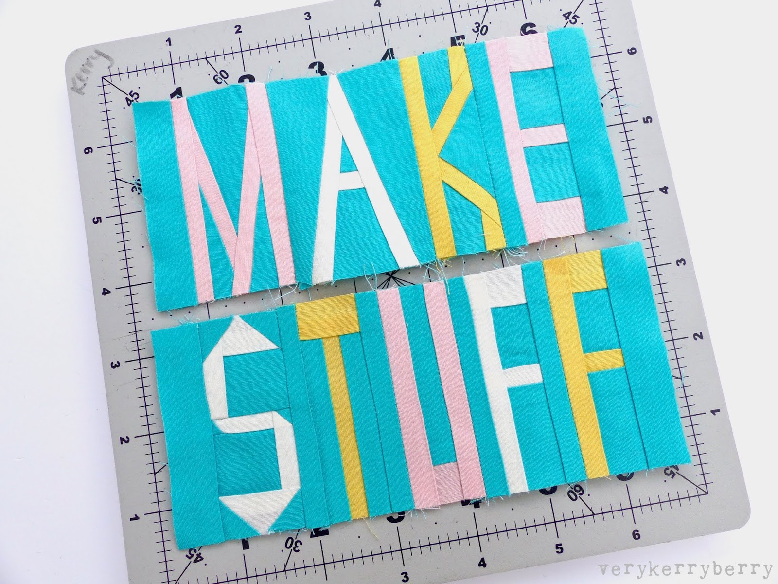 verykerryberry: The Make Stuff Zip Pouch