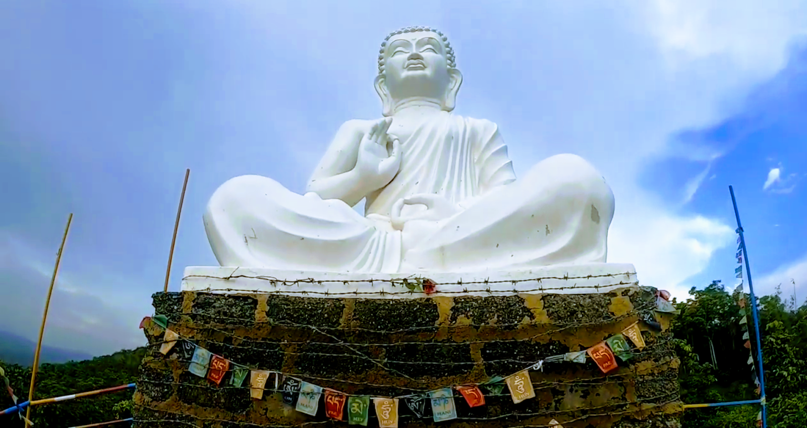BUDDHA STATUE IN GOA – A PLACE TO VISIT IN CHANDOR – A HIDDEN PLACE ...