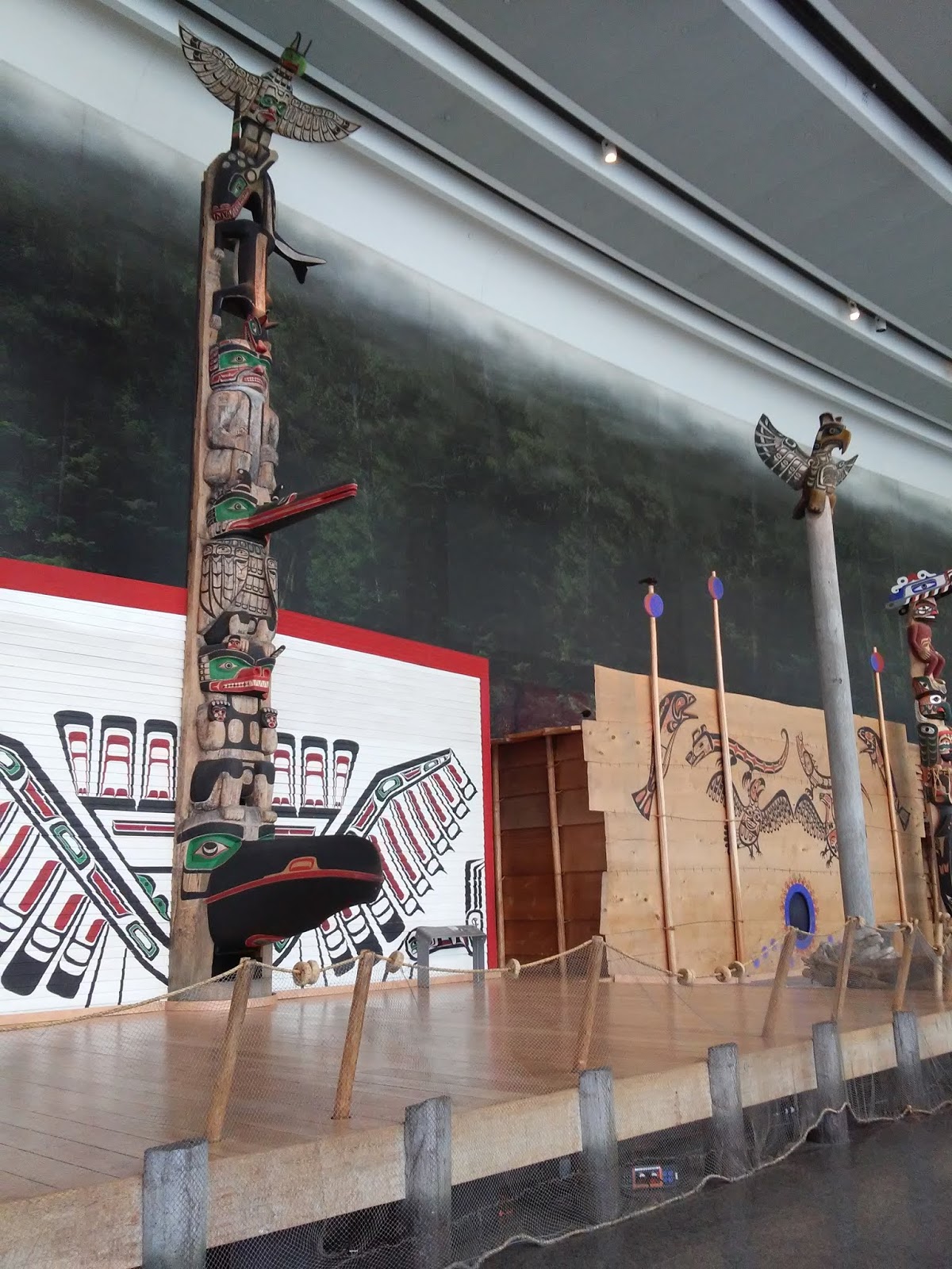 Ottawa Daily Photo: Totem Poles And Vivid Walls