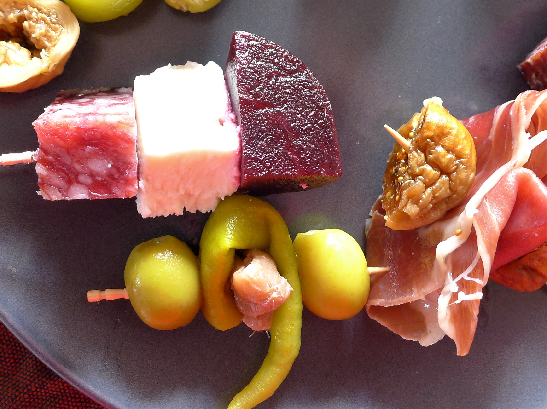 MY KITCHEN IN SPAIN: COCKTAIL PARTY FOR ONE