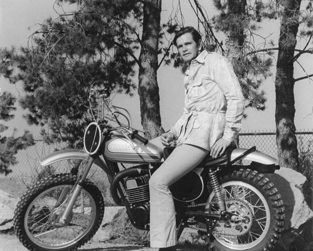 Avengers in Time: 1971, Television: “Cade's County”