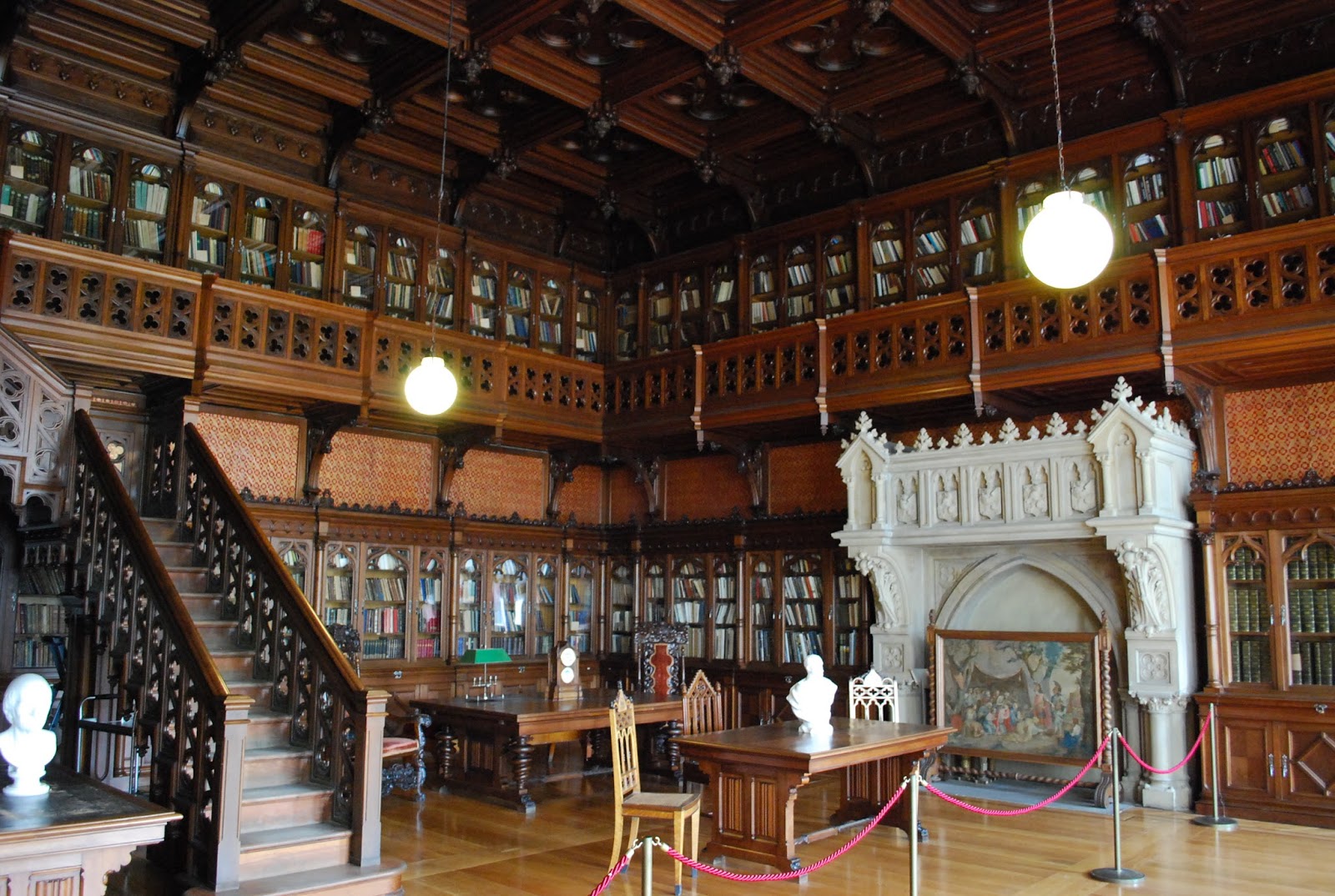 Gothic Library Private