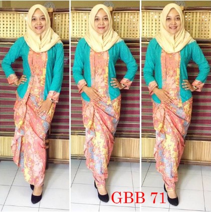 15 Contoh Model Rok Batik Panjang Kombinasi Modern 2023