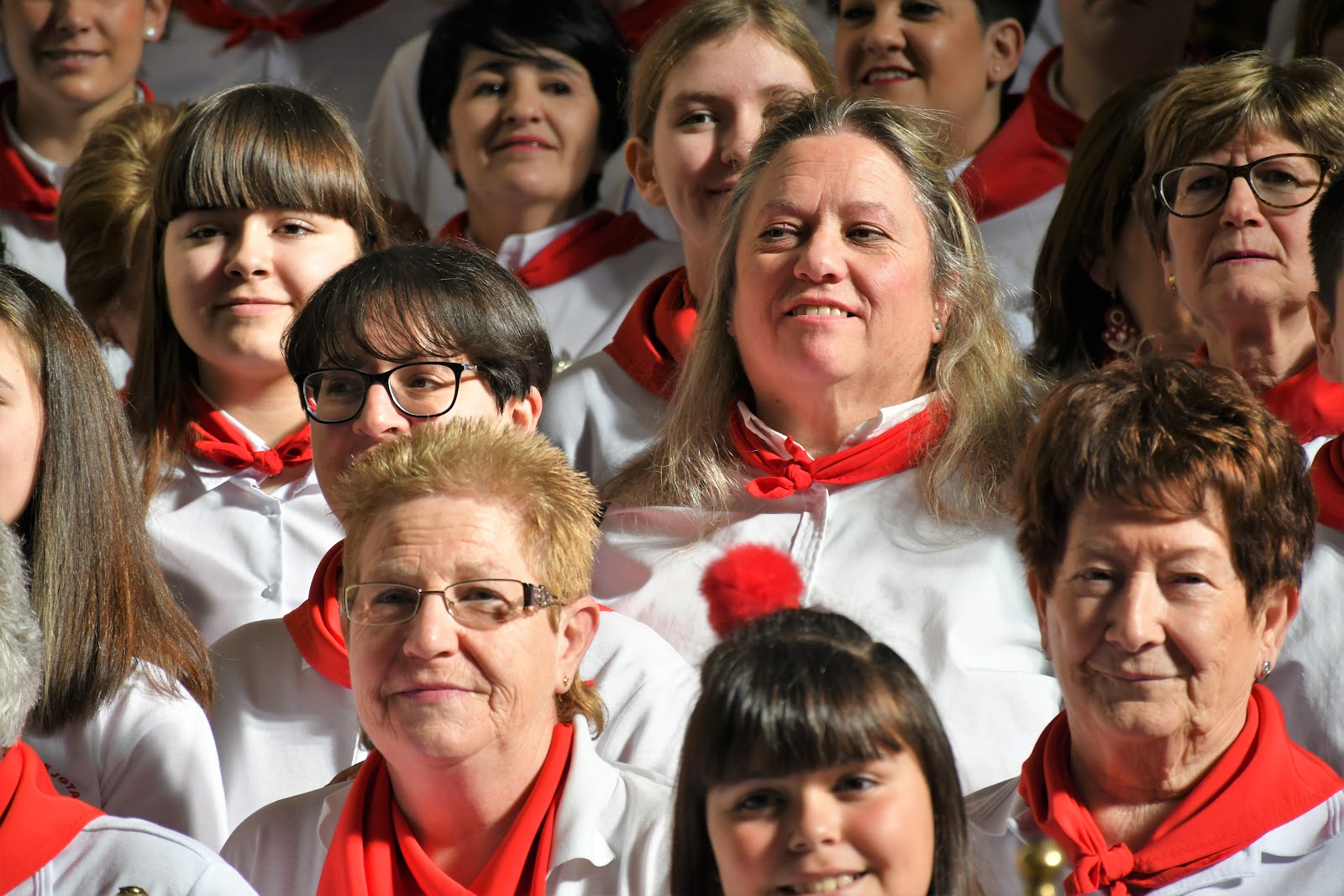 Jotas y Joter@s: Misa Navarra (Campanas del Alba) Homenaje a Tomás ...