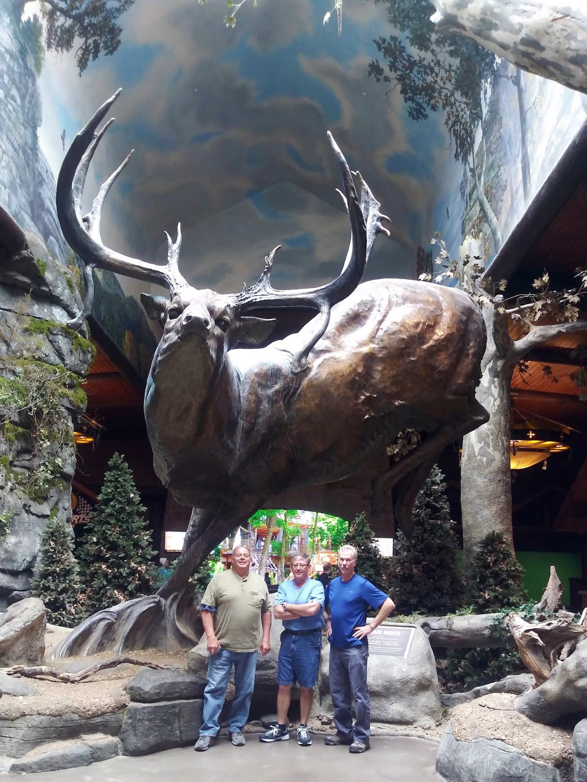 Travels of Jackie and Randy: Bass Pro World of Wonders, aka WOW!