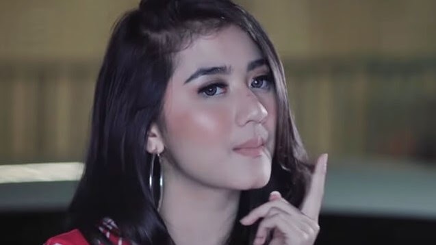 Download Lirik Lagu Ghea Youbi Gak Ada Waktu Beib