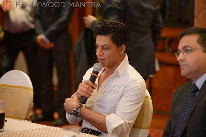 Team SRK: SRK at Launch of 'Living with KKR' on Discovery.