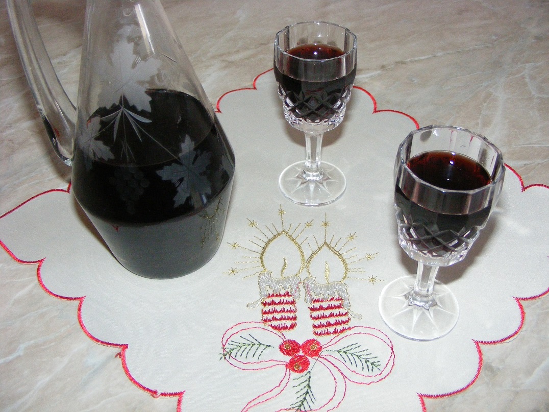 Afinata Retete lichior de afine | Preparatedevis.ro