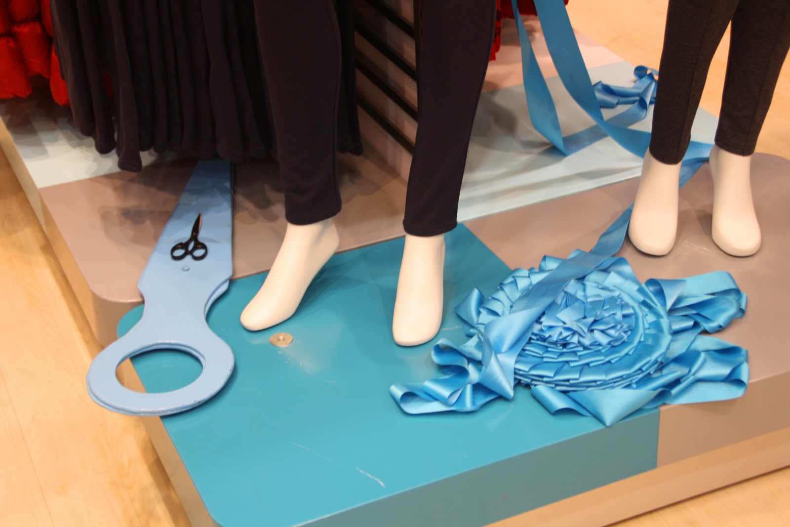 Adrien Loren: Apertura Primark en la Illa Diagonal! Ponte Guapa, Paga ...