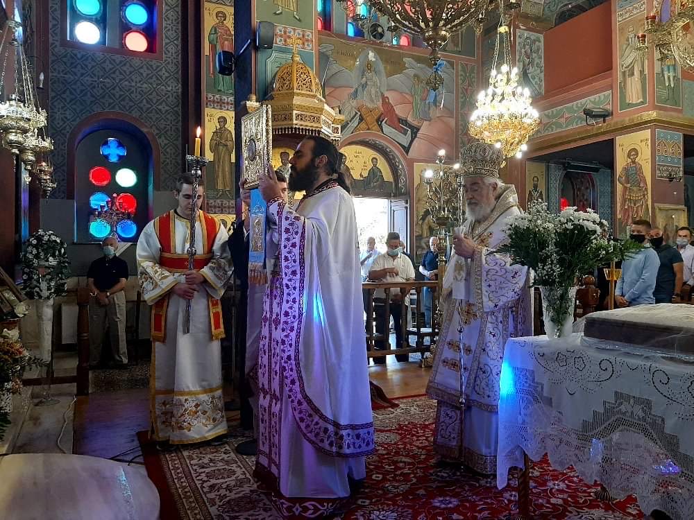 ΙΕΡΟΣ ΝΑΟΣ ΚΟΙΜΗΣΕΩΣ ΘΕΟΤΟΚΟΥ ΠΟΛΥΔΡΟΣΟΥ ΦΩΚΙΔΟΣ: ΦΩΤΟ ΓΚΑΛΕΡΙ