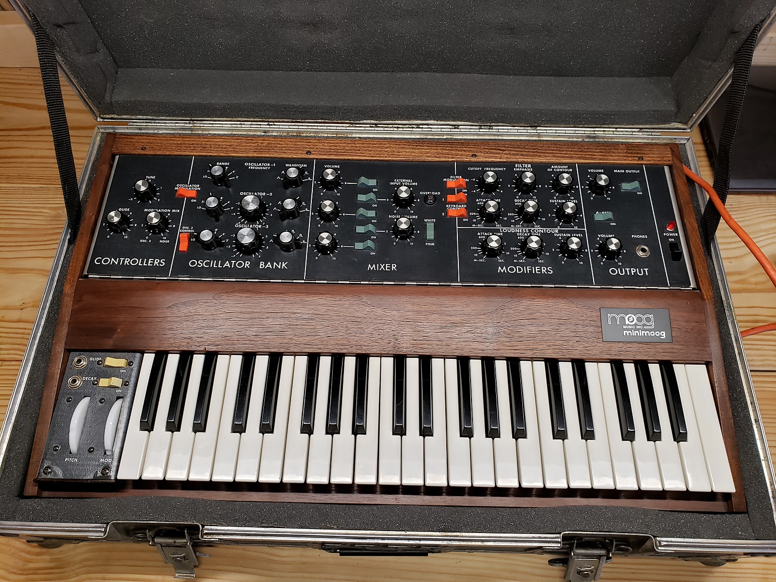 MATRIXSYNTH: 1974 Moog Minimoog Model D SN 4346