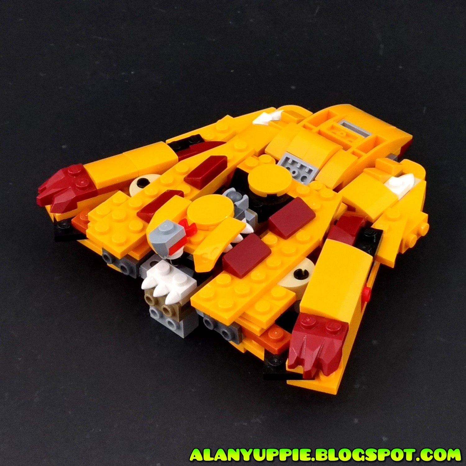 Alanyuppie's LEGO Transformers: Video Tutorial: Transformer "The Ark ...