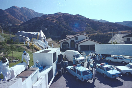 HOUSE OF THE WEEK! "E.T The Extra Terrestrial"